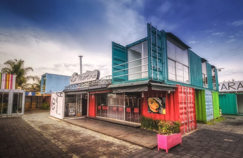 Projetos em containers criativos | Espaços que unem design e ...